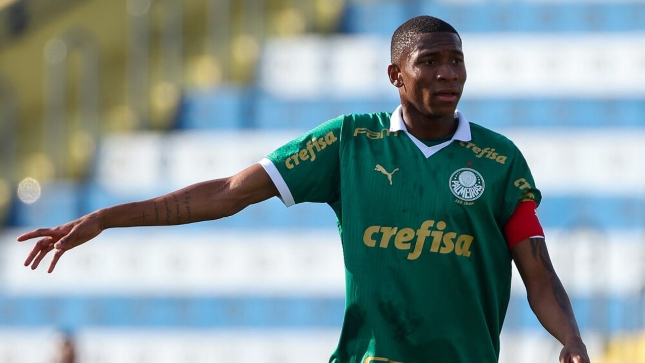 Atlético MG Paulinho vai passar por cirurgia e só volta a jogar em