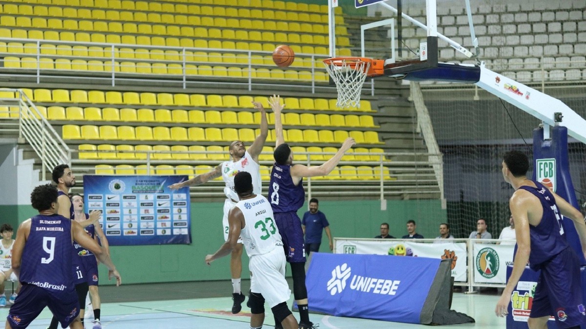 Brusque garante liderança na primeira fase do Campeonato Brasileiro e Blumenau busca o º lugar