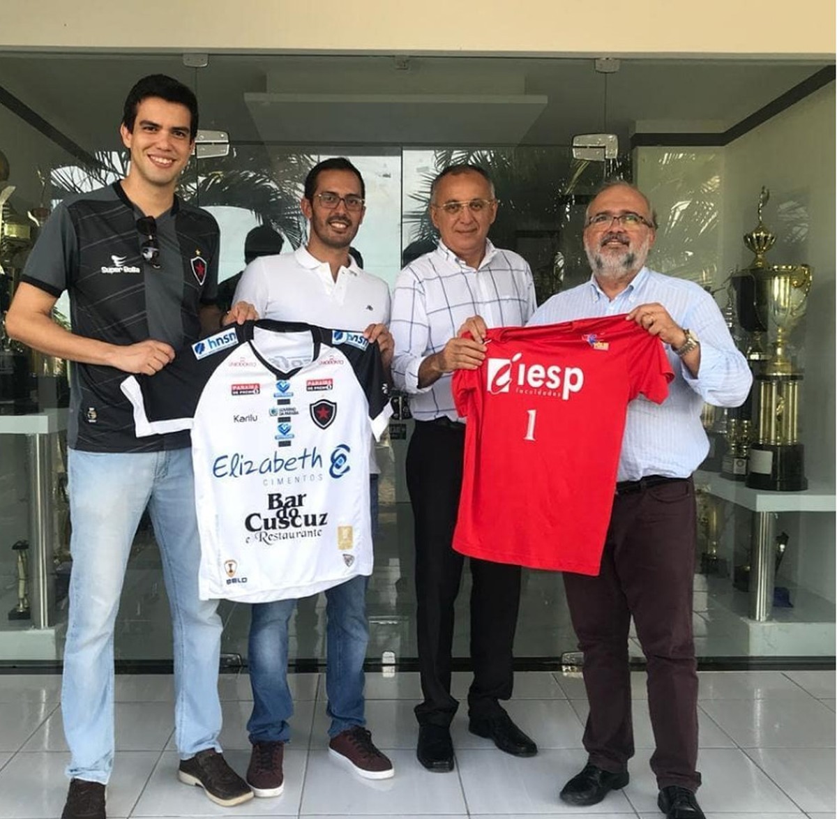 Botafogo PB fecha parceria o Iesp para disputar competições de