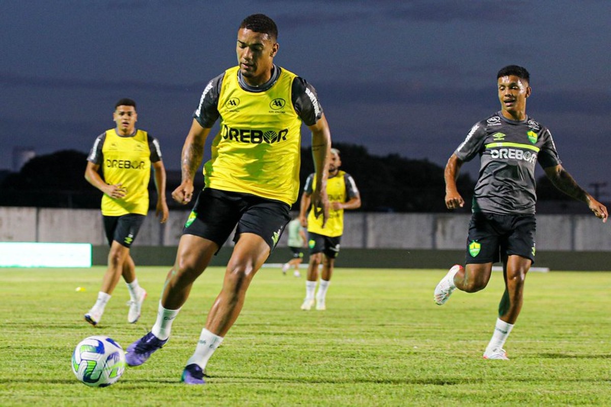 Cuiabá encerra preparação para estreia na Copa do Brasil veja provável escalação cuiabá ge