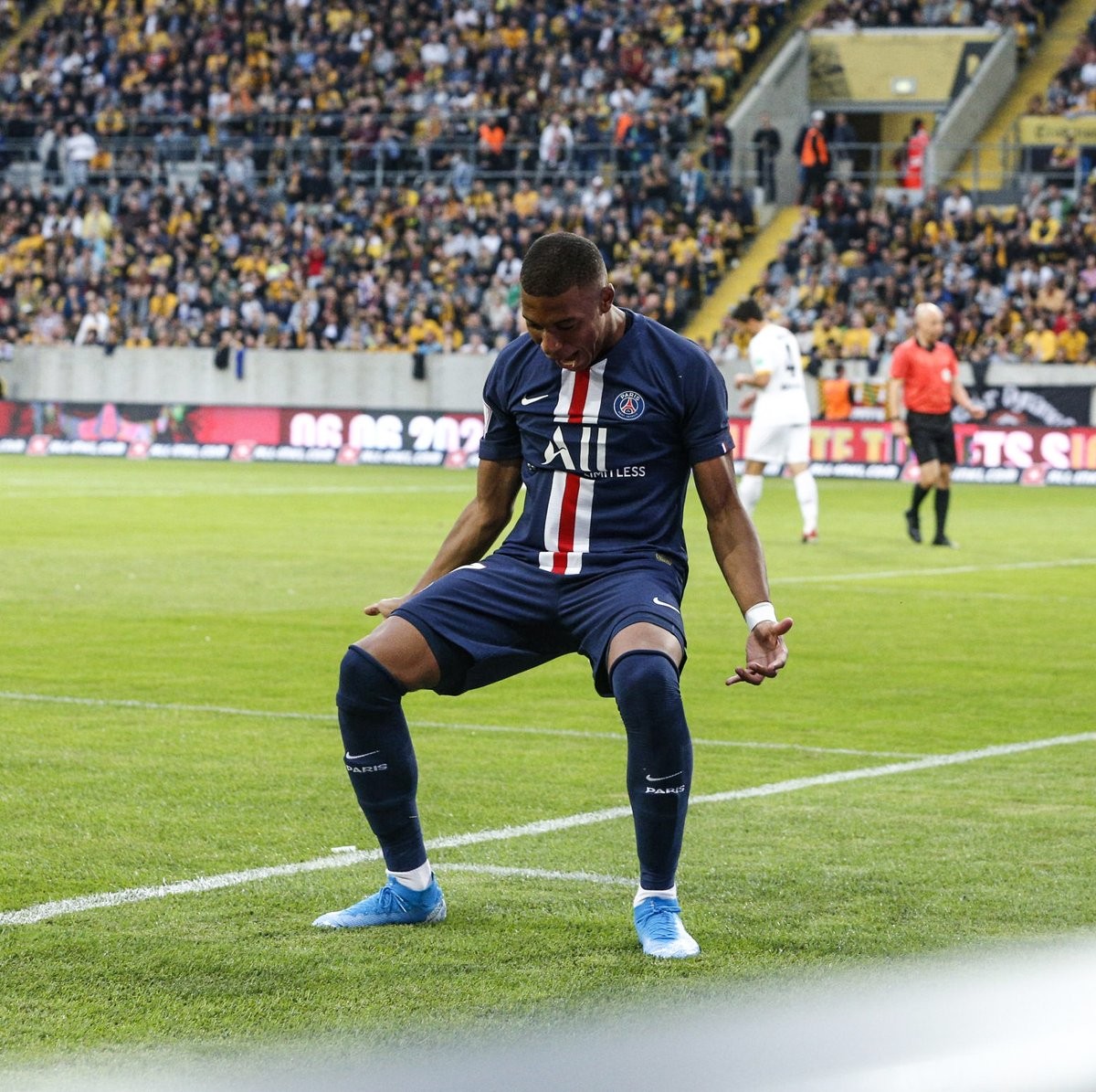 Sem Neymar e com show de Mbappé: PSG vence primeiro amistoso de pré ...