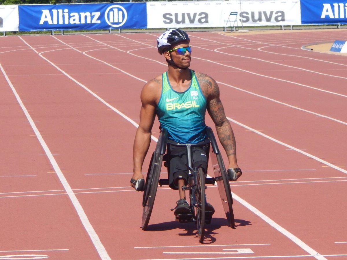 Pessoas com deficiência física e exercícios: sem limites para a ...