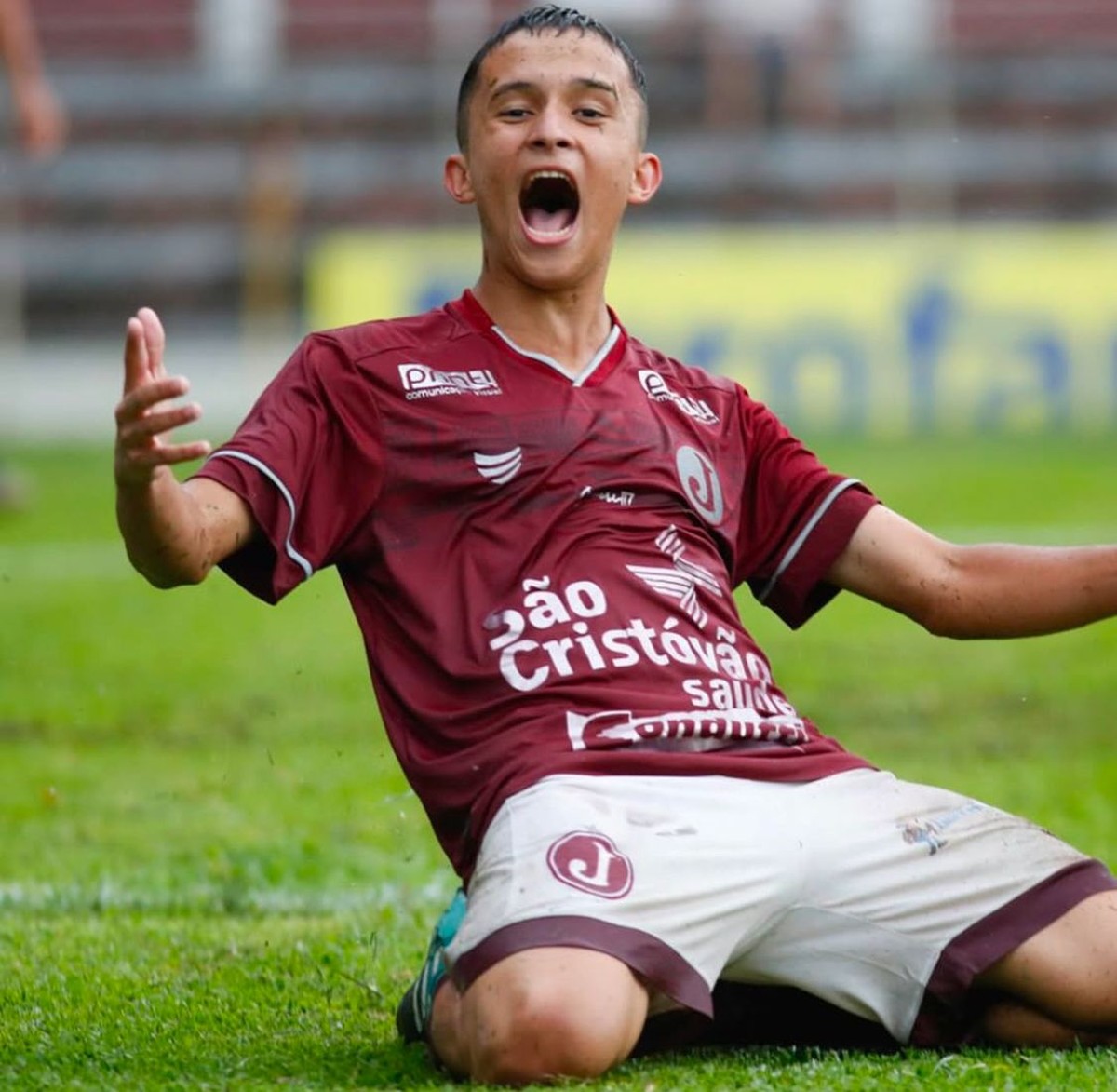 Manaus anuncia o meio-campo Gabriel Masson, ex-Juventus-SP, para o Barezão 2025