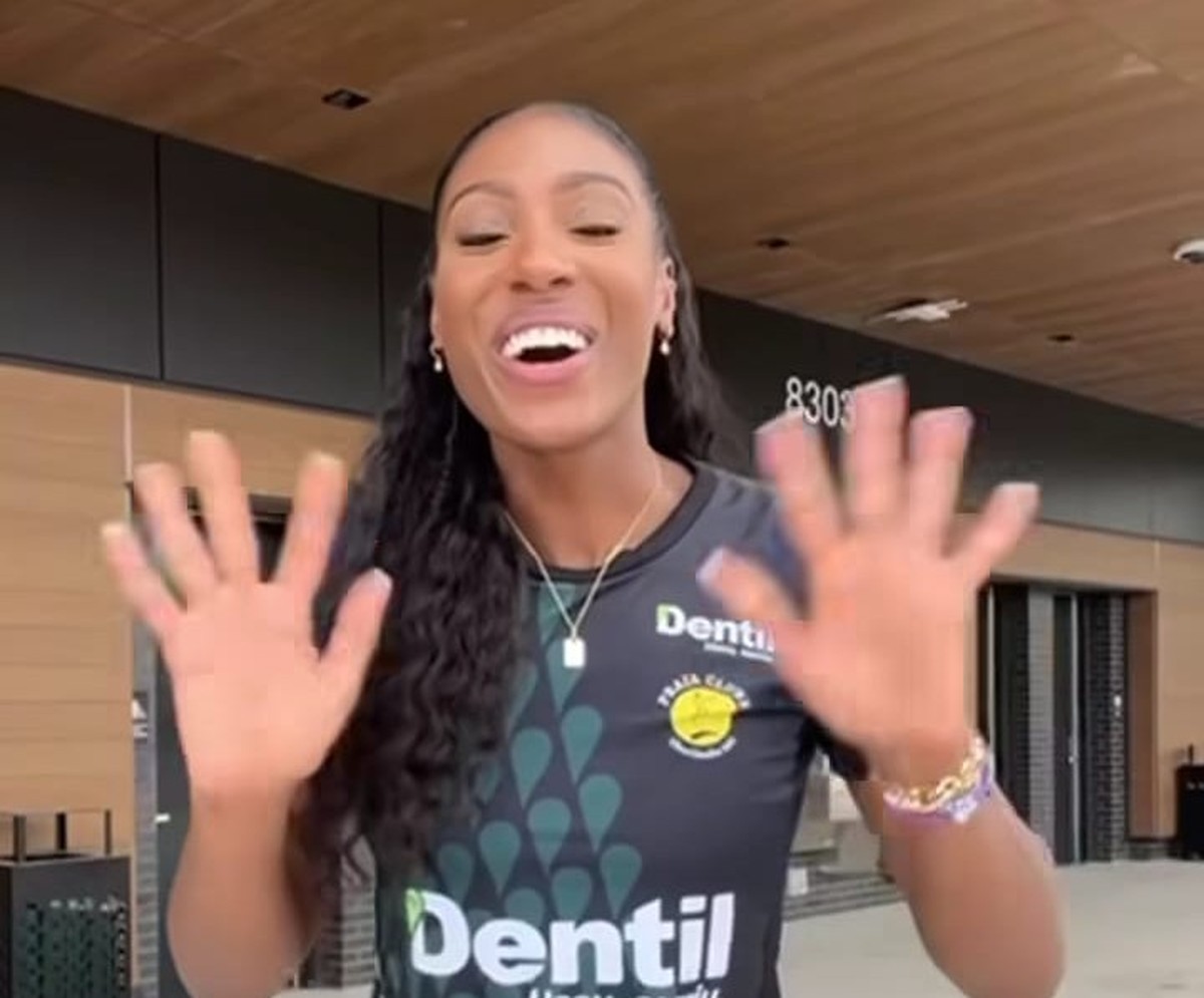 Com a camisa do Praia Clube, Nia Reed agradece em português e se ...