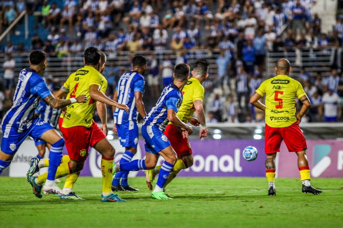 CSA não perde há três jogos, mas precisa melhorar desempenho para subir ...