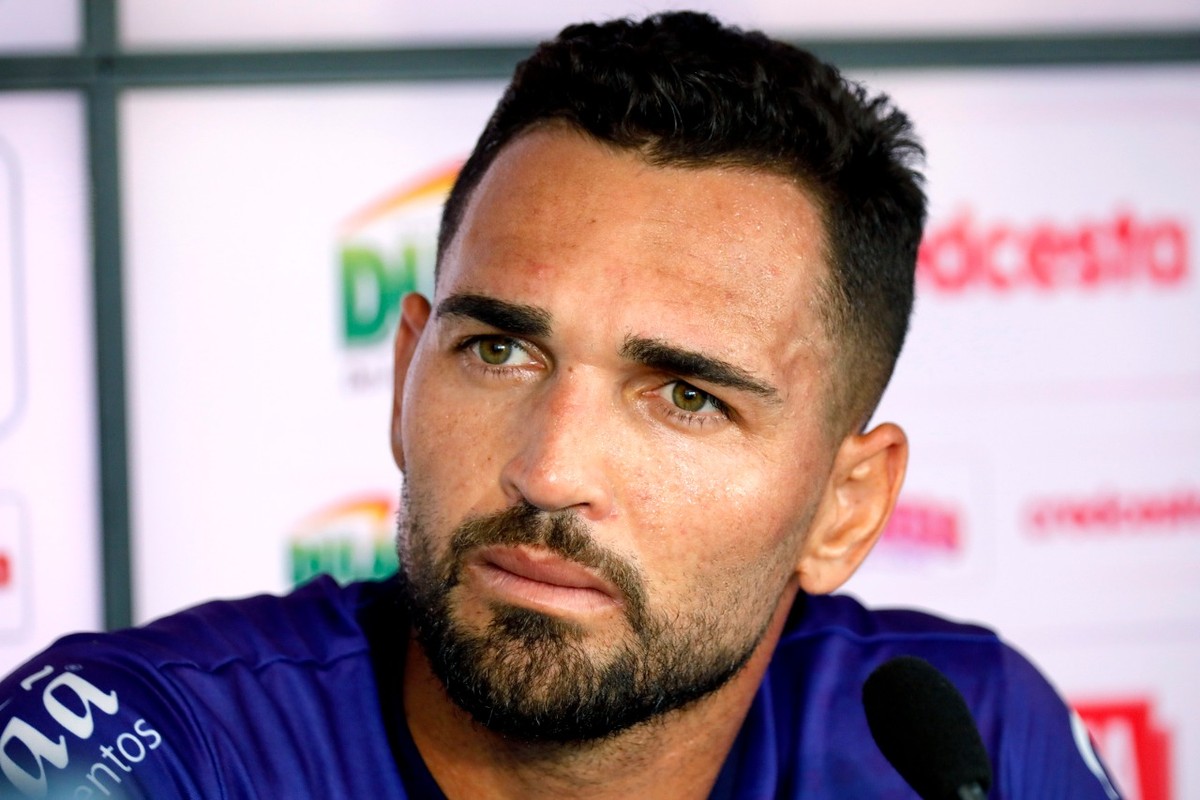 Gilberto lembra campanha fora e tranquiliza após pontos perdidos ...