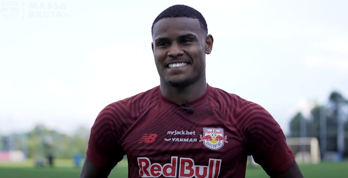 Nathan destaca boa recepção no Bragantino e brinca sobre pedido a ...