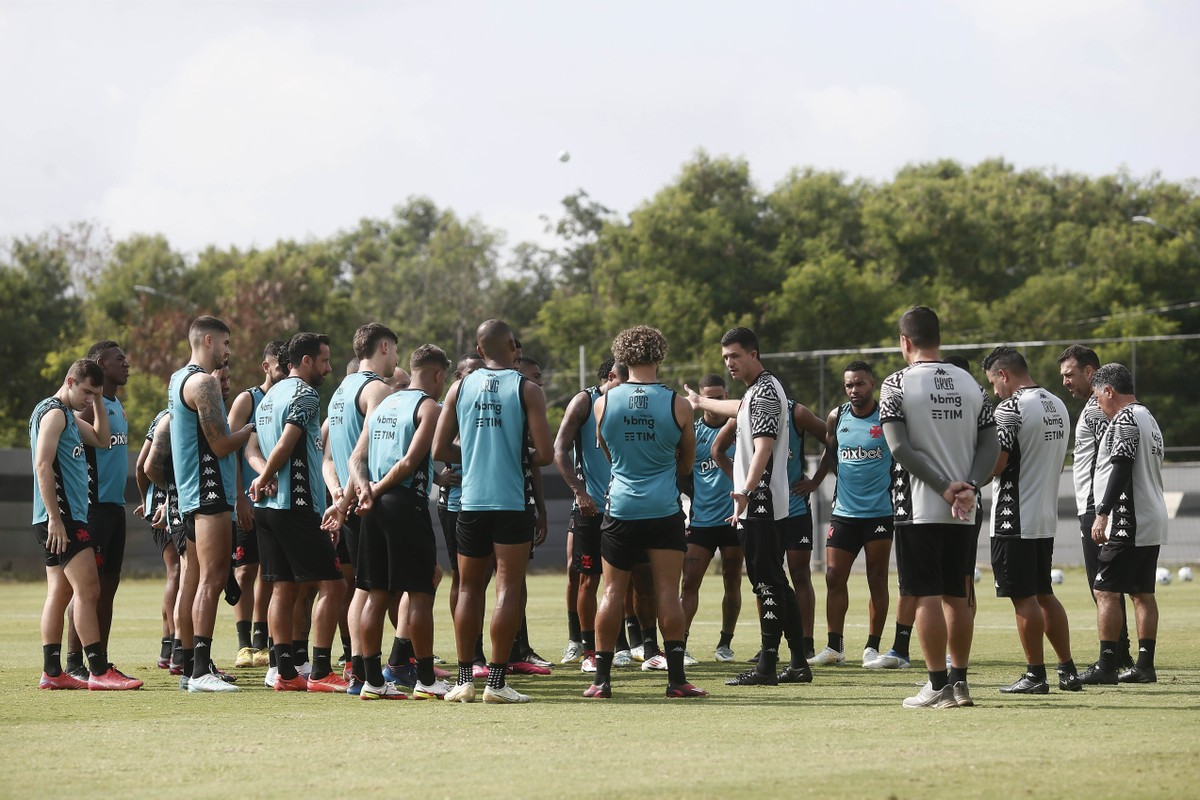 Vasco marca jogo-treino contra a Portuguesa-RJ | vasco | ge
