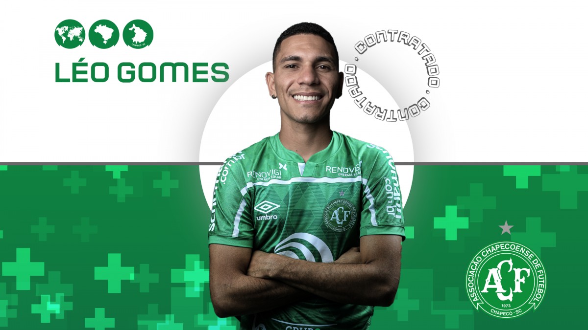 Chape oficializa contratação do volante Léo Gomes até dezembro ...