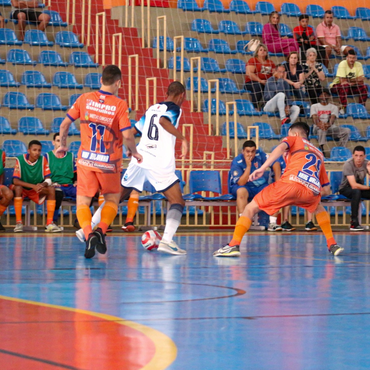 Em jogo de 11 gols, Inter Mogi marca no fim e vence a Wimpro de virada ...