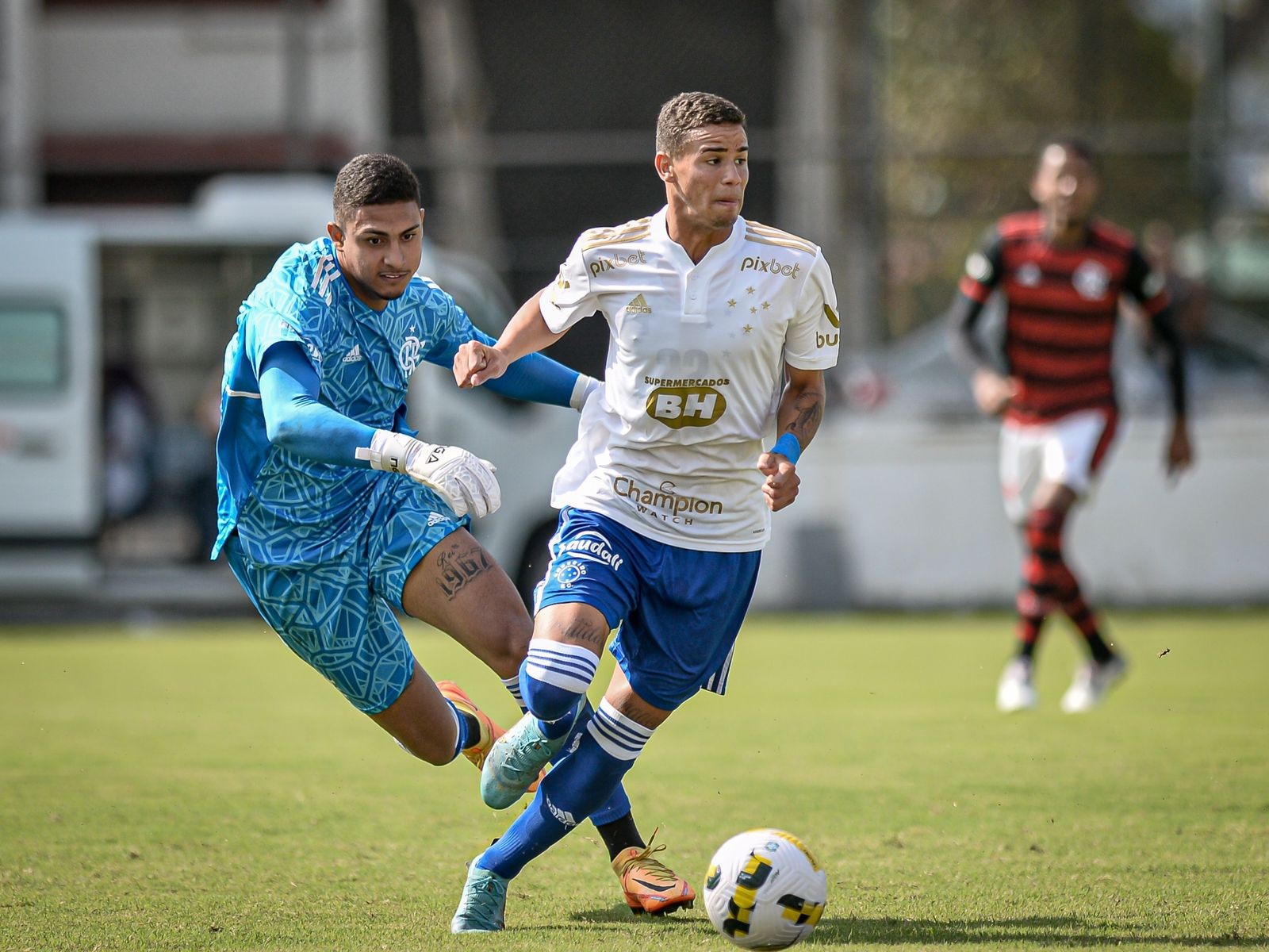 Rondoniense Arielson assina com o Cruzeiro e avisa: "Espero conquistar ...