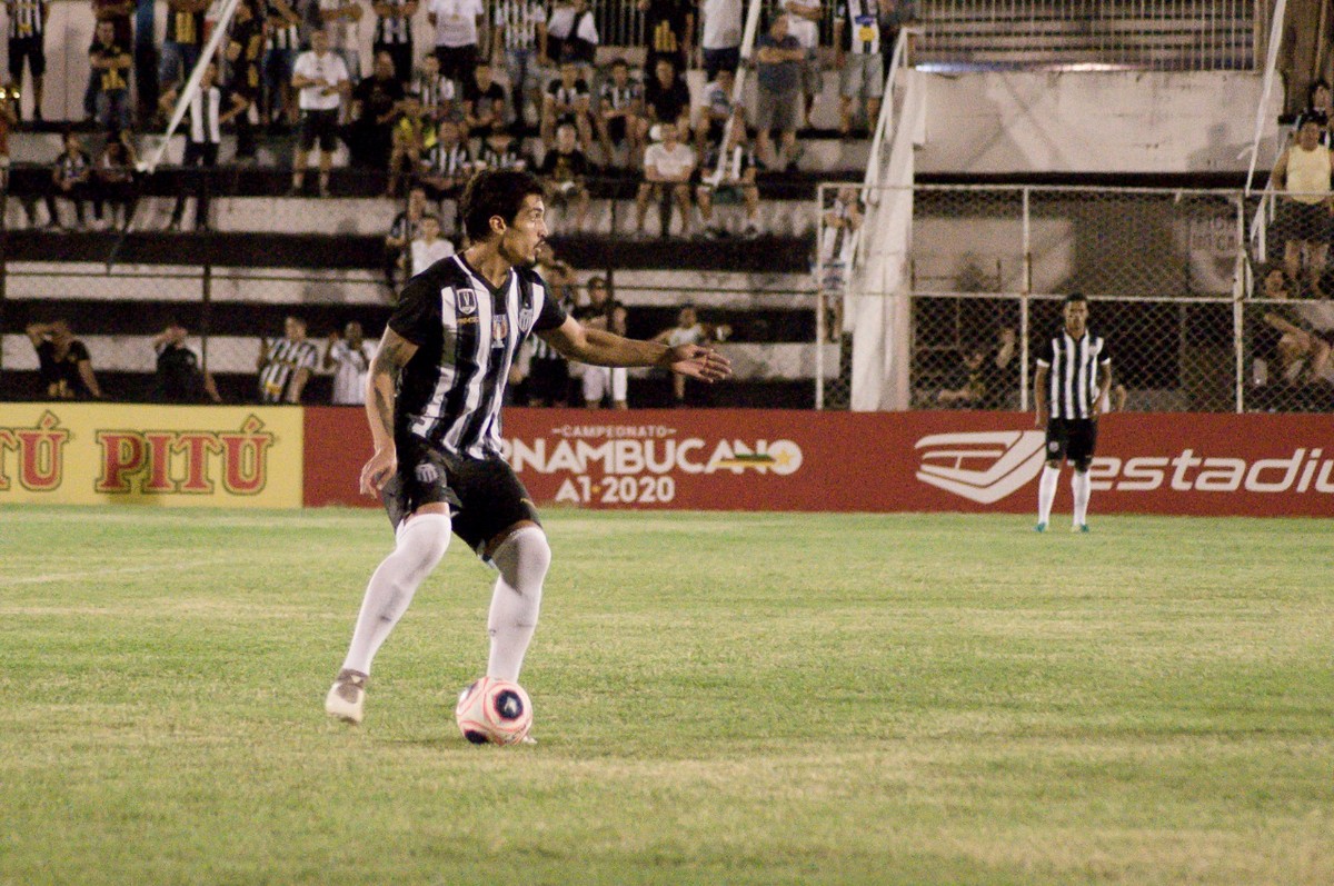 Lucas Beato deixa o Central e já acerta com novo clube | central | ge