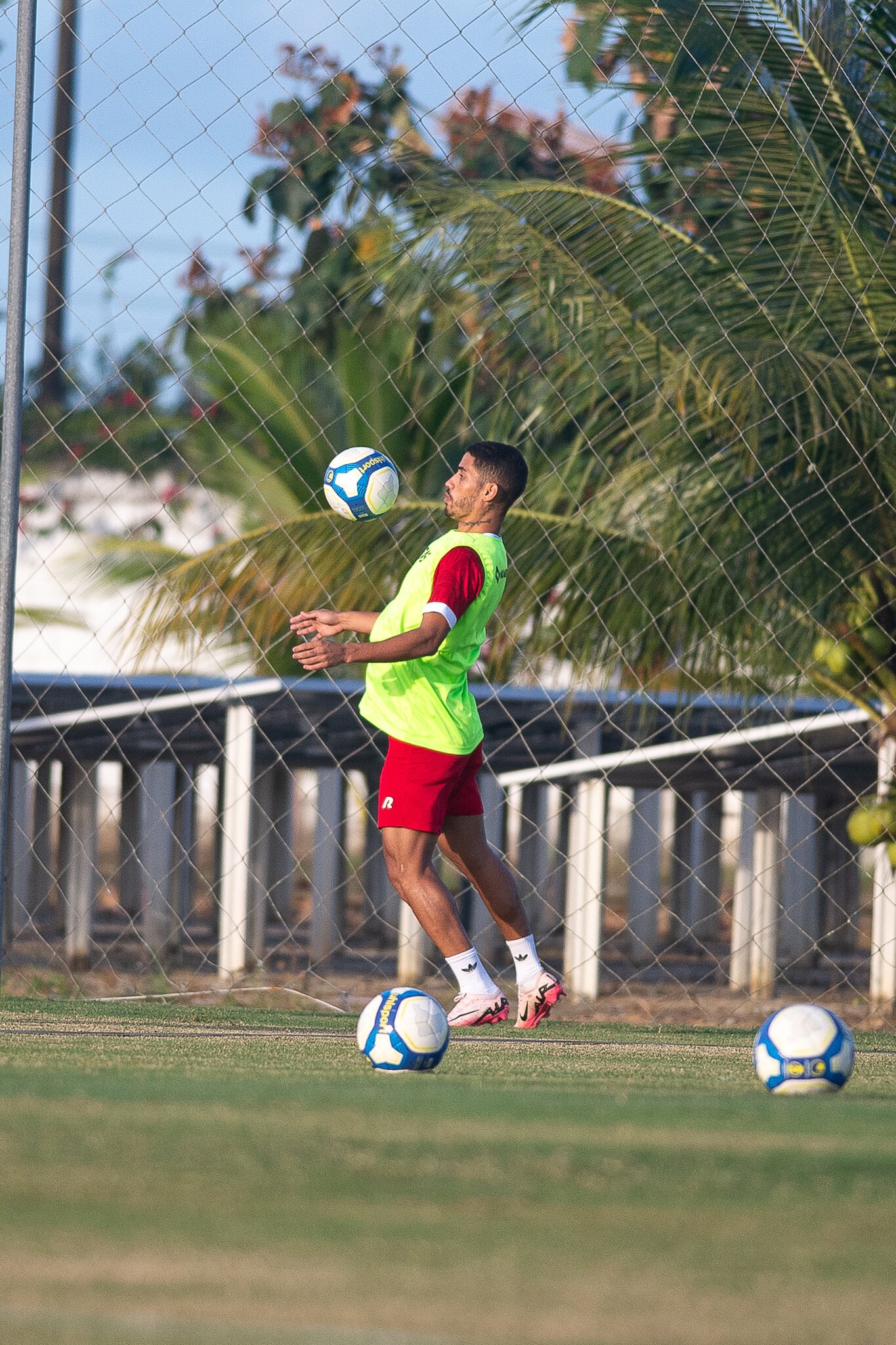 Gegê e Hereda treinam no CT do CRB e têm chance de voltar contra Ceará ...