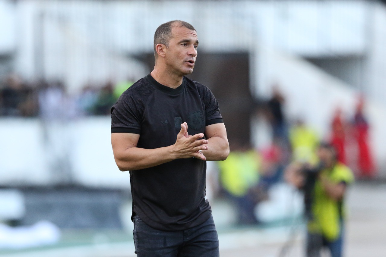 Ranielle cita vestiário do Santa abatido após clássico e aponta ...