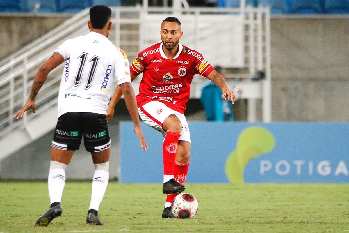 Sampaio anuncia o retorno do atacante Gabriel Silva | sampaio corrêa | ge