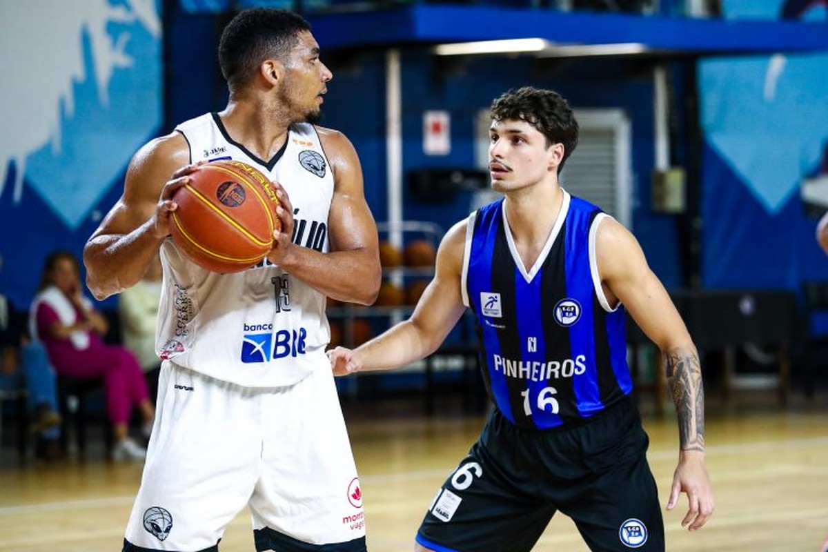 Thomas Cooper tem noite iluminada em vitória do Brasília; Cerrado perde ...