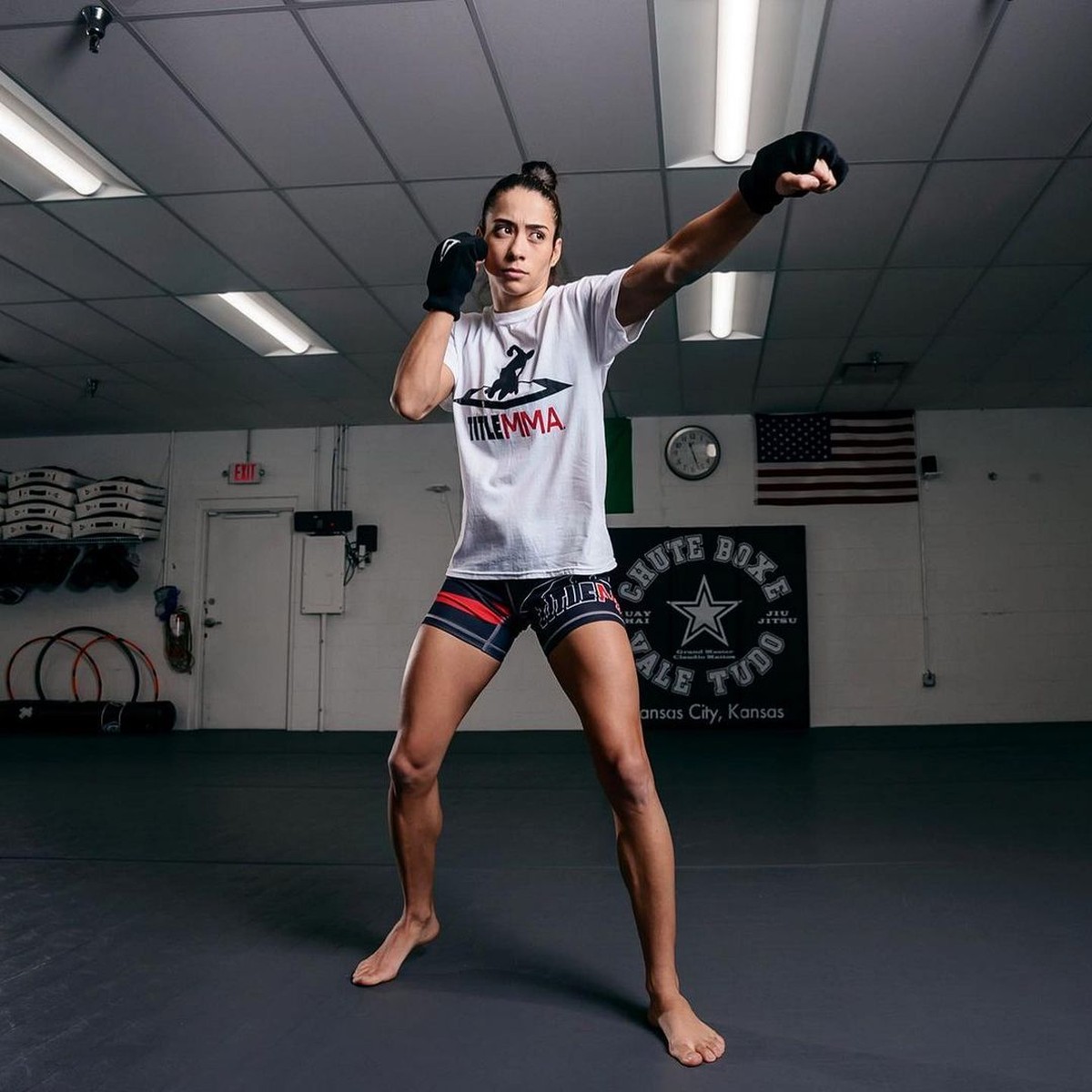 Bruna Brasil retorna ao octógono para terceira luta no UFC, em Las ...