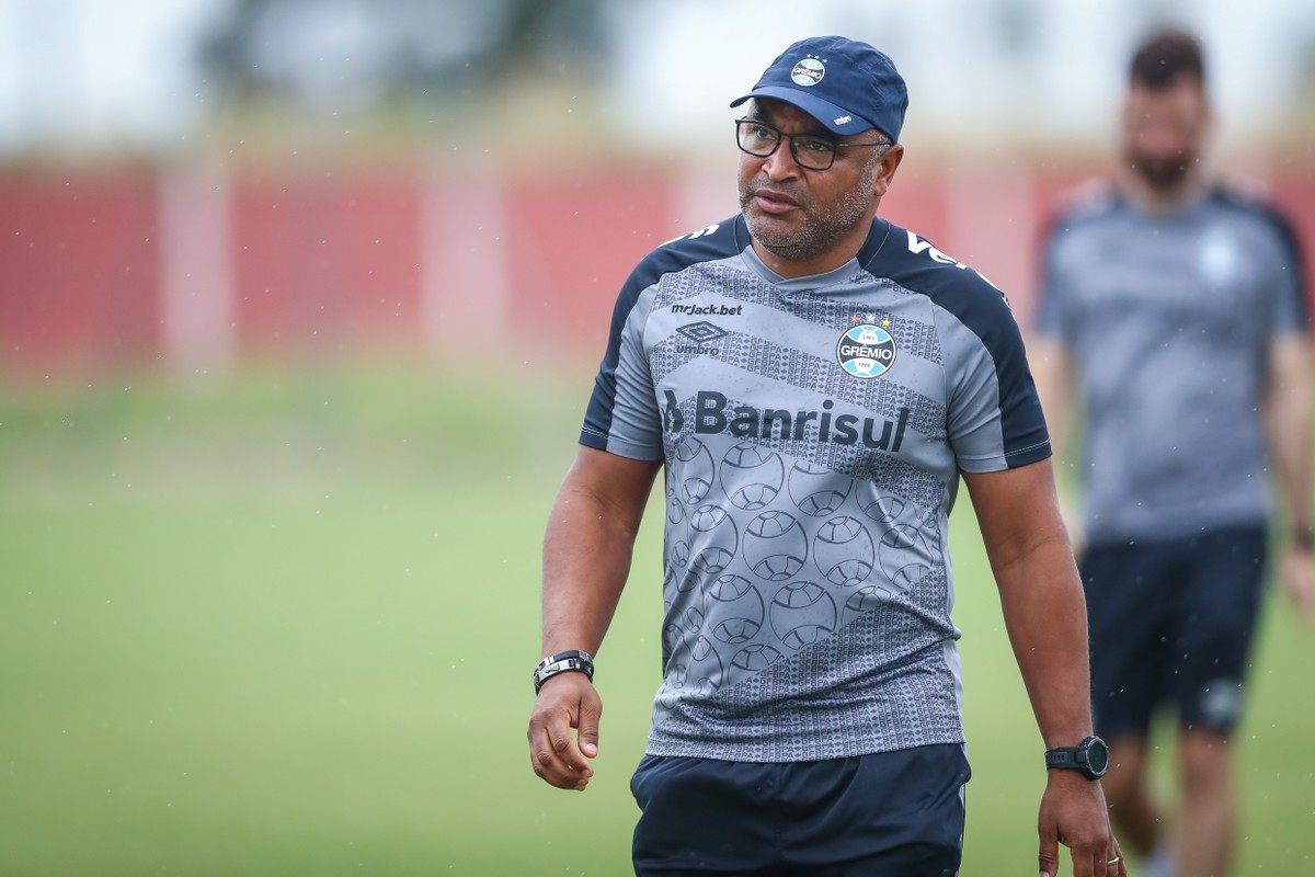 Escalação do Grêmio: Roger encaminha time para encarar o CSA com ...
