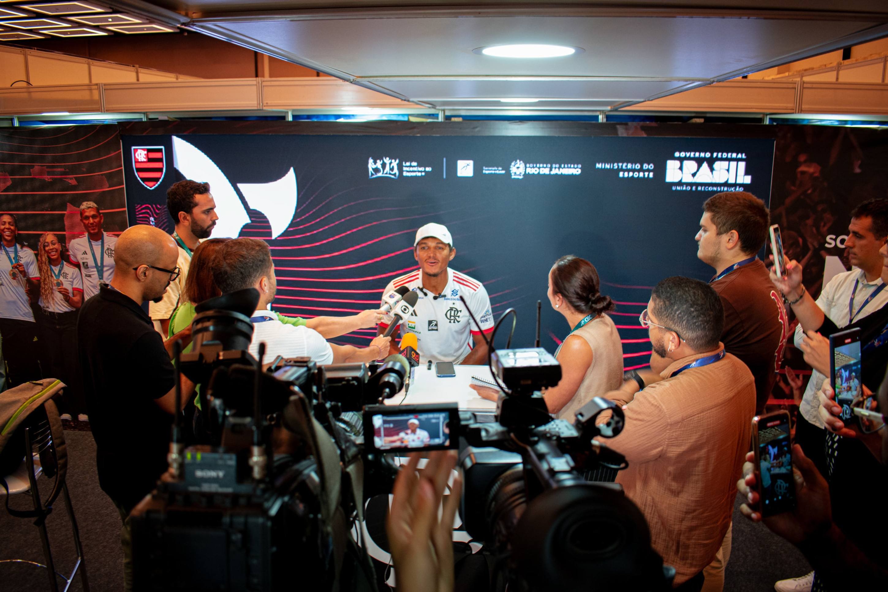 Isaquias Queiroz explica indecisão sobre C2 e foca em saúde mental ...