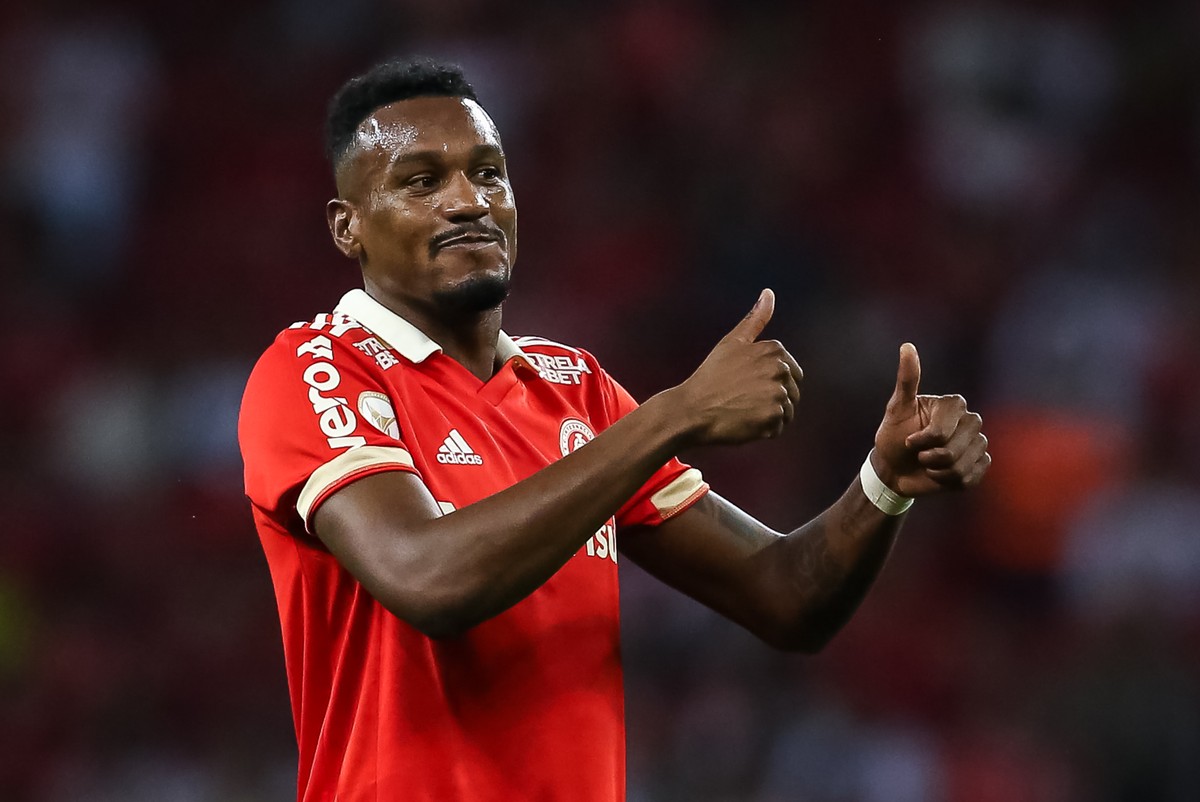 Santos mantém confiança por Edenilson, mas valores complicam negociação ...