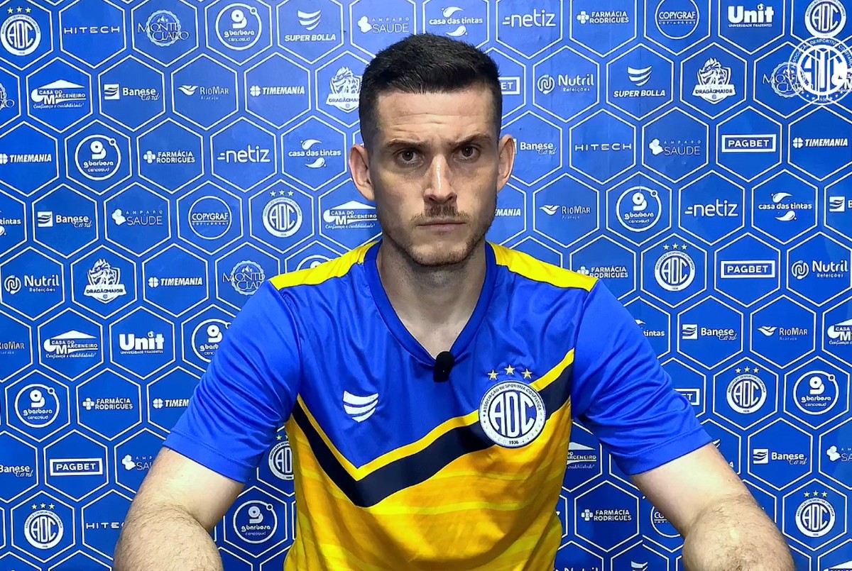 Apresentado oficialmente, Robson comenta expectativas no Confiança ...