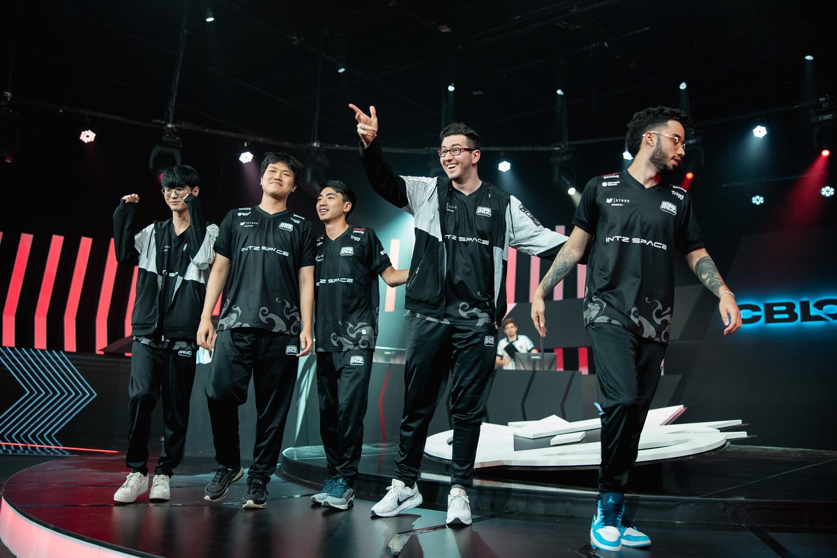 CBLOL 2023: Aoshi vê evolução e mira INTZ no top-4 | lol | ge