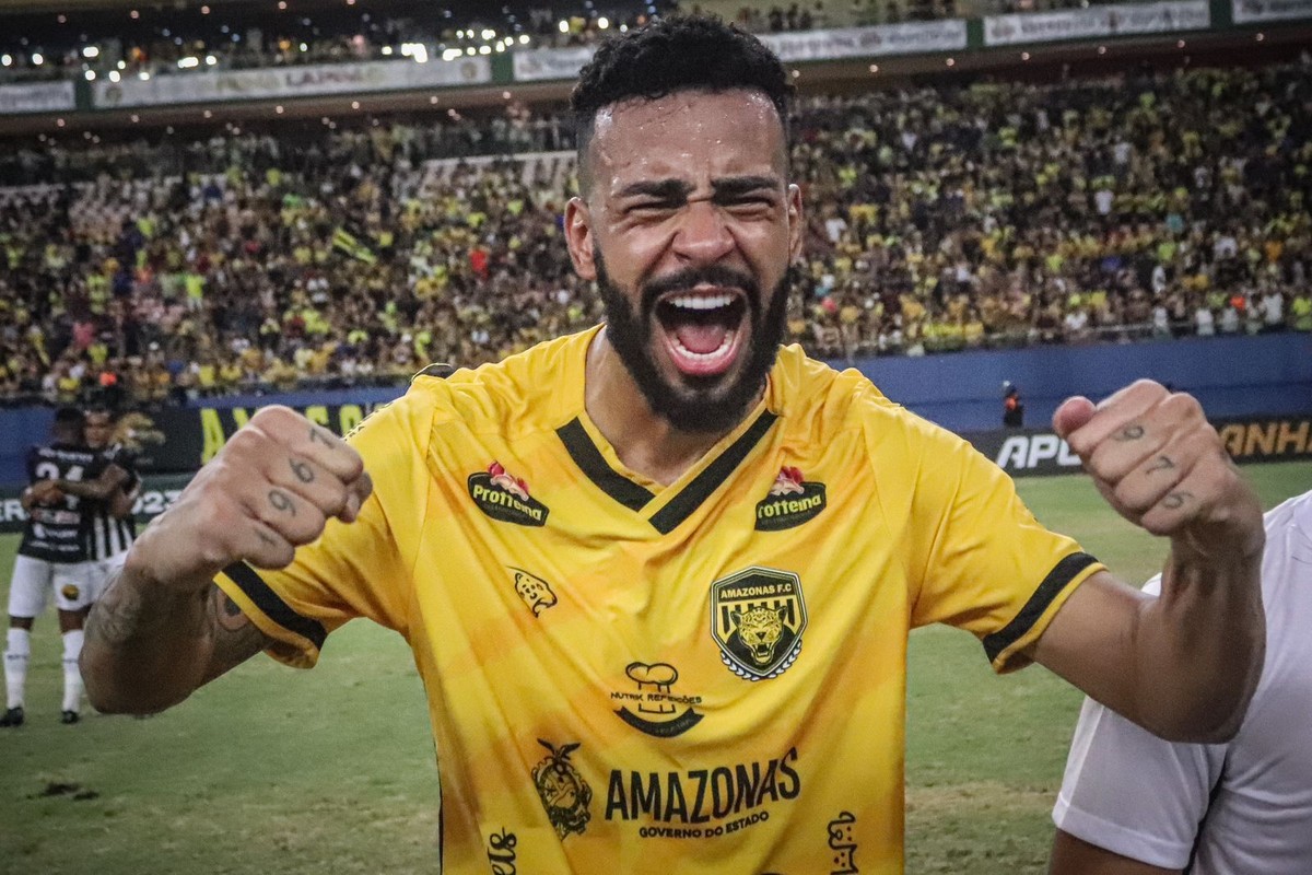 Maycon comemora acesso e mira tÍtulo da Série C: "Todo jogador quer um ...