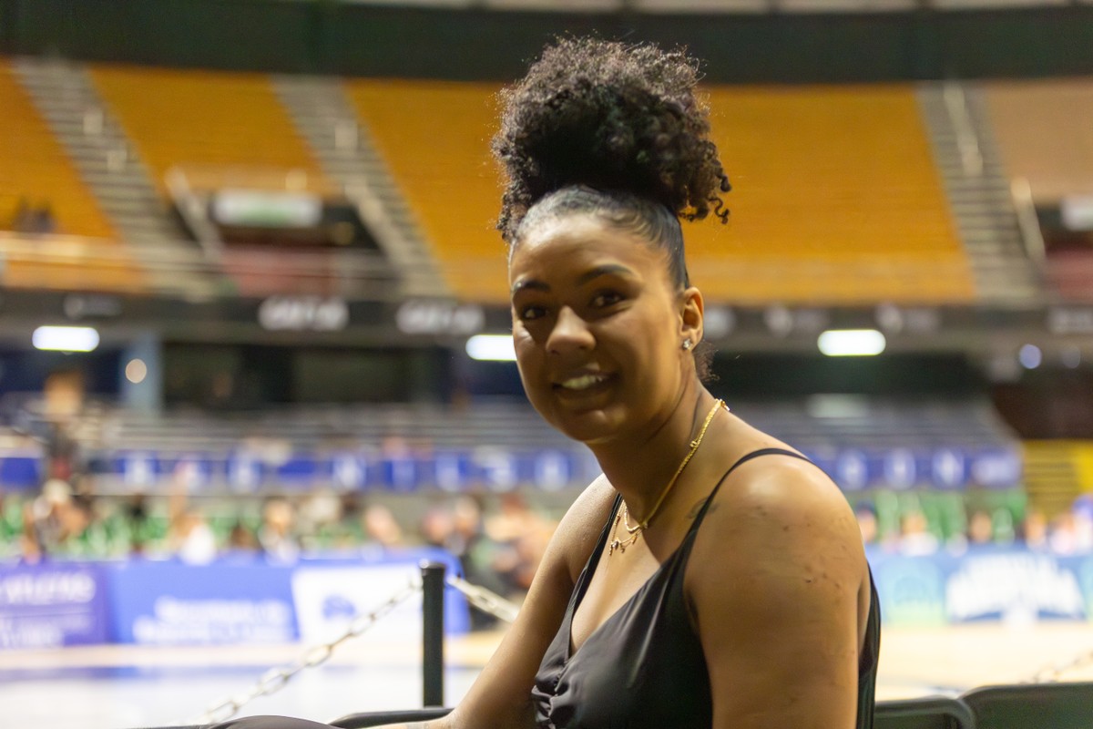 Em "férias-relâmpago" no Brasil, Damiris Dantas fala sobre depressão e ...