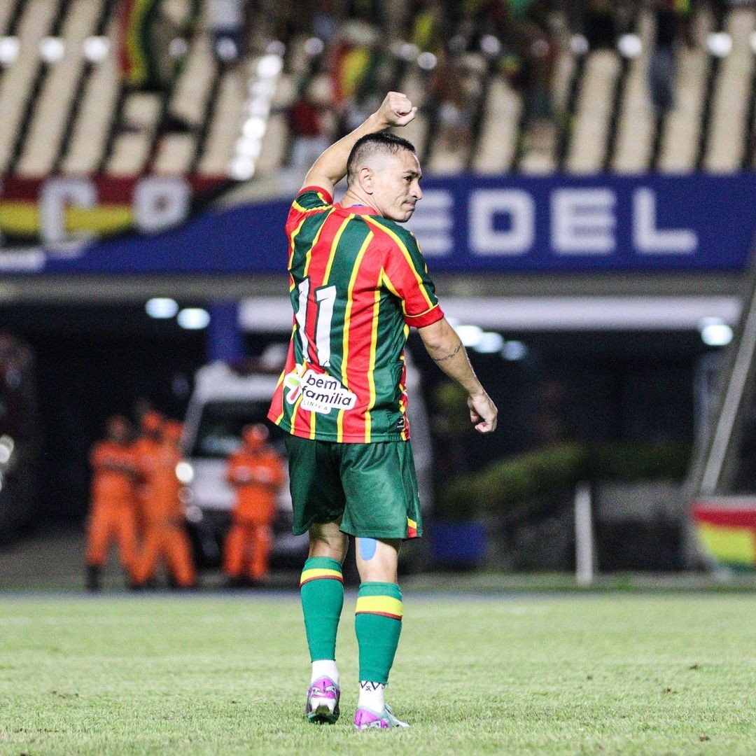 Com 12 temporadas e mais de 300 jogos, Pimentinha tem saída do Sampaio ...