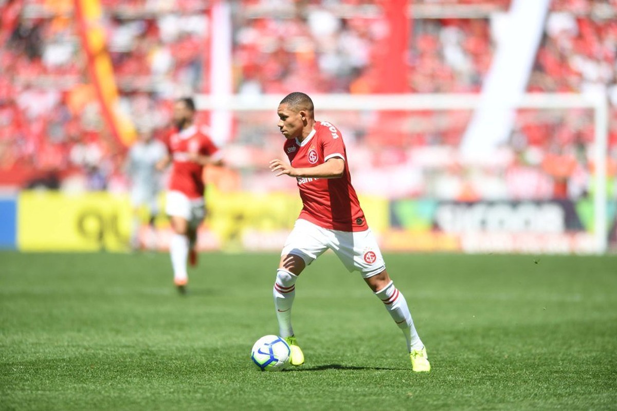 Internacional libera, e Wellington Silva negocia retorno ao Fluminense ...