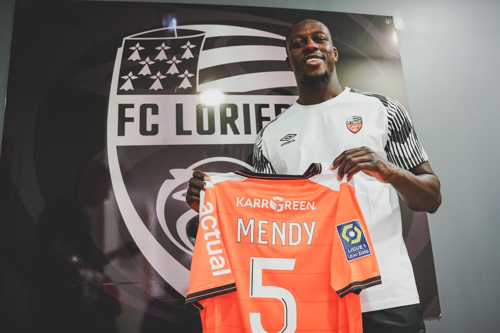 Benjamin Mendy é contratado pelo Lorient após ser inocentado de ...