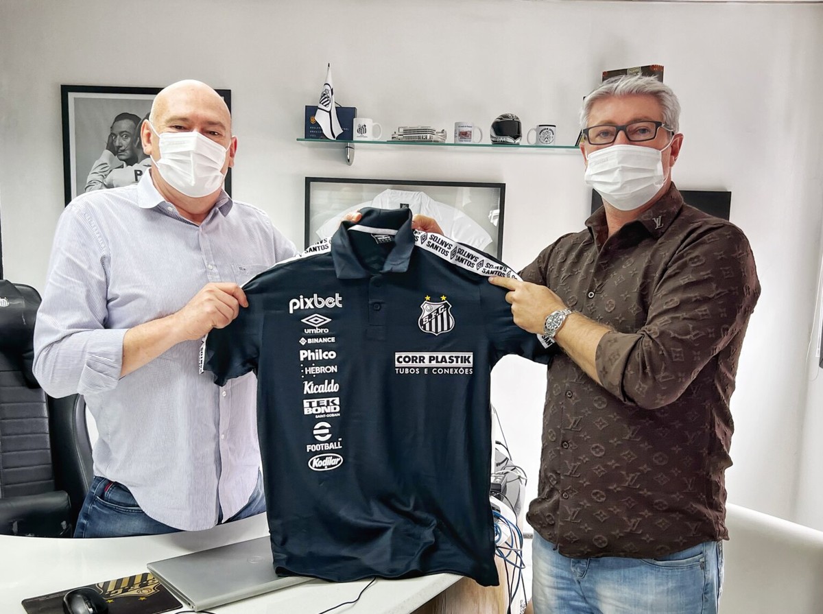 Odair Hellmann chega ao Santos e tem primeiro encontro presencial com ...