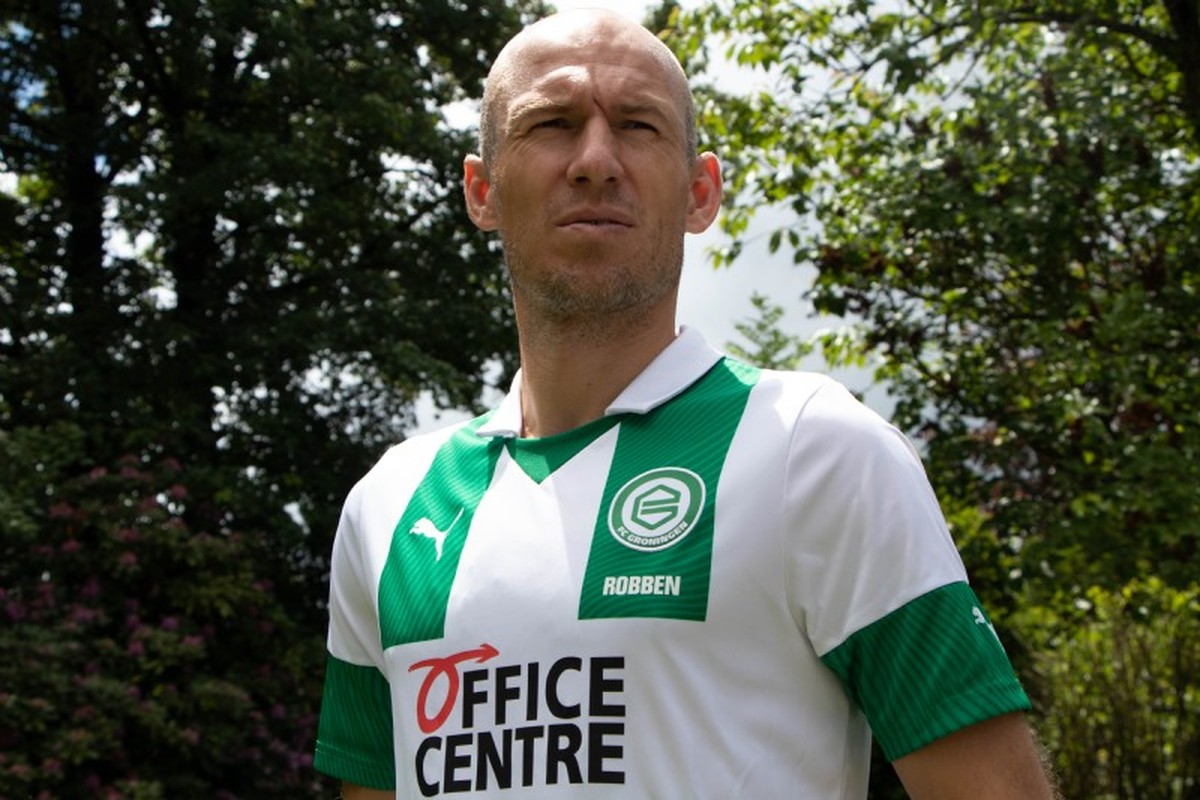 Robben anuncia volta ao futebol no Groningen, da Holanda, um ano depois ...