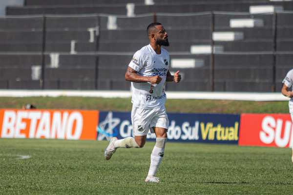 Zagueiro Thiago Spice se despede do ABC | abc | ge