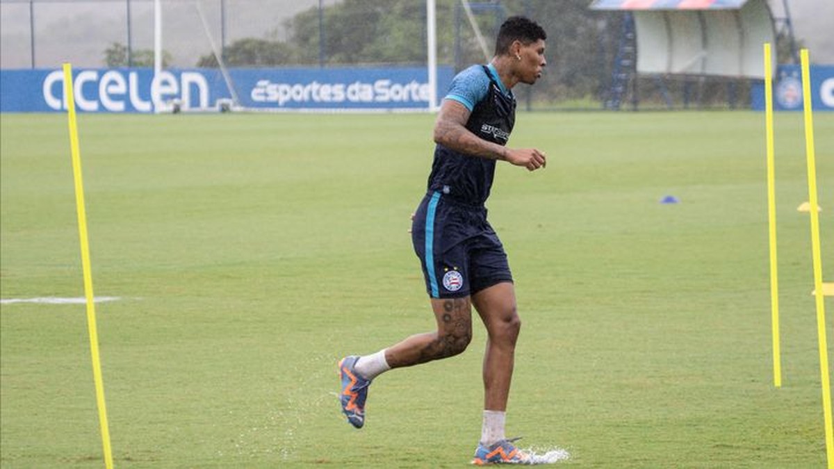 Ademir, Chávez e Marcos Victor são relacionados para jogo do Bahia ...