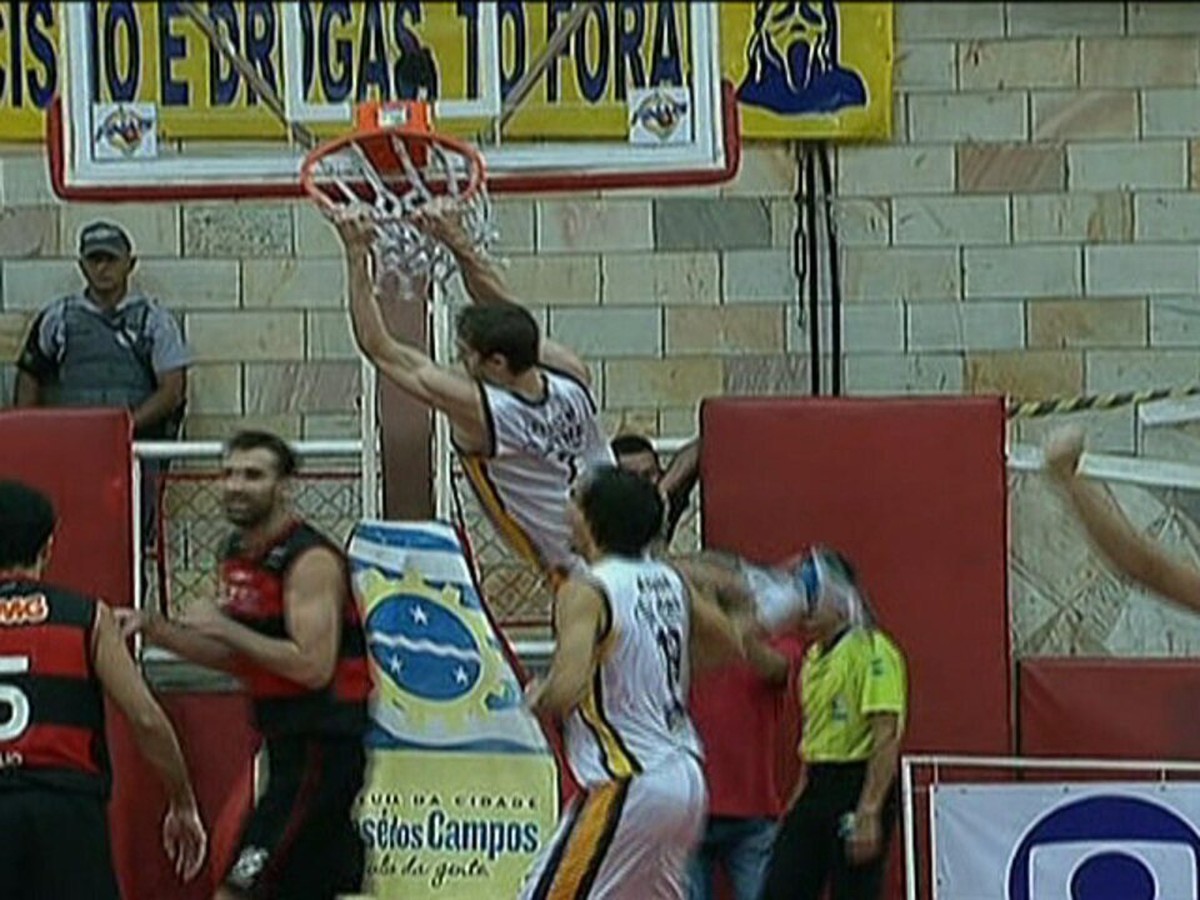 Murilo Becker afirma desejo de retornar ao São José: "Seria um prazer ...