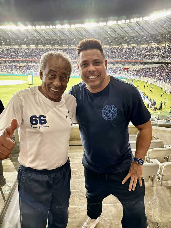 Cruzeiro: Ronaldo encontra Dirceu Lopes, Villalba e Cifuentes; Pedrinho ...