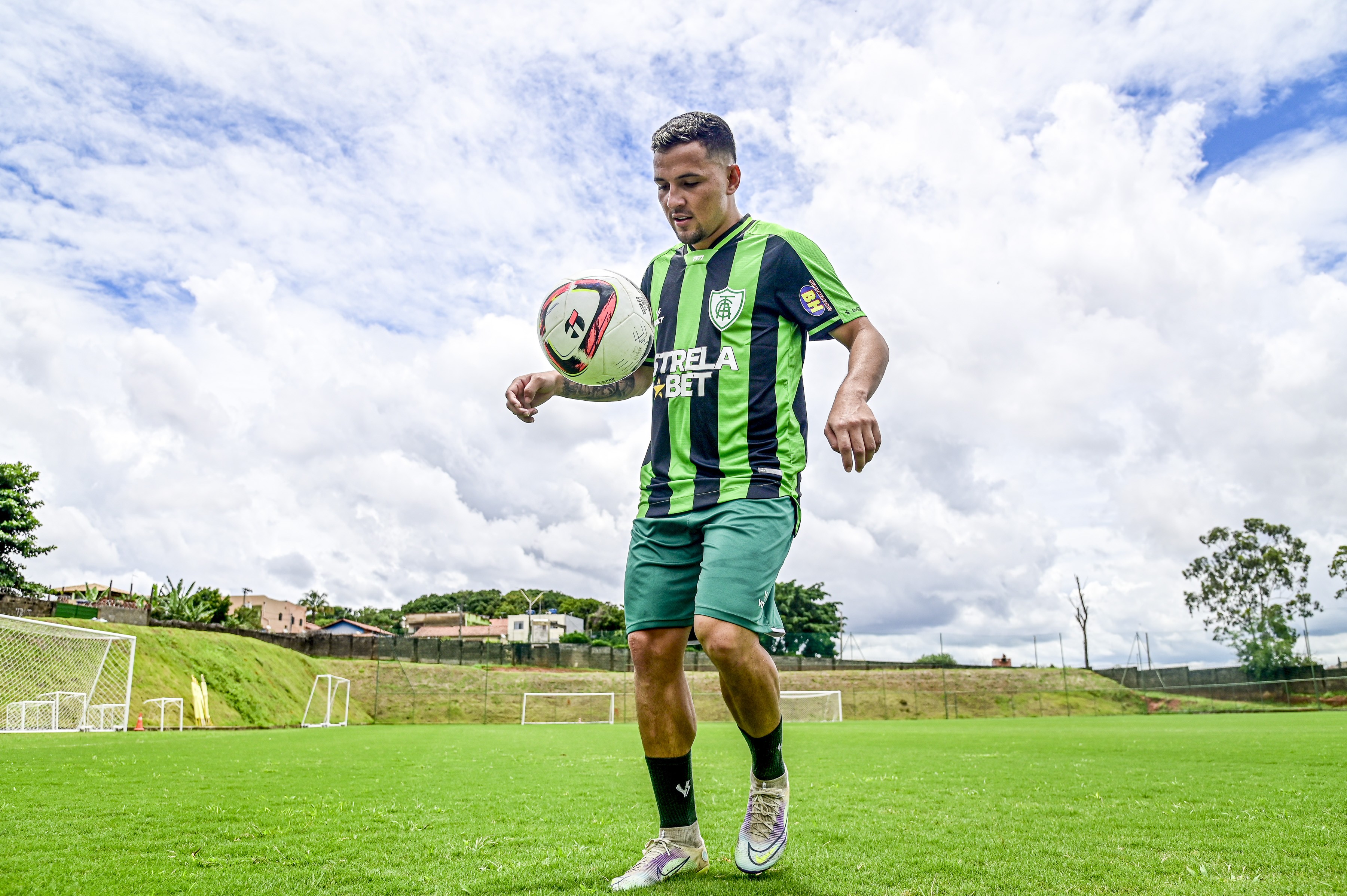 CRB espera ofício da CBF para liberação de Dadá