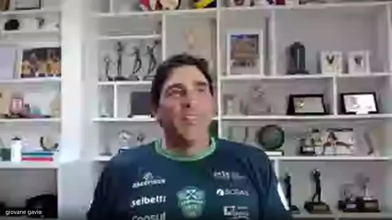 Giovane Gávio sobre seleção de vôlei: “Quem tem que assumir é o ...