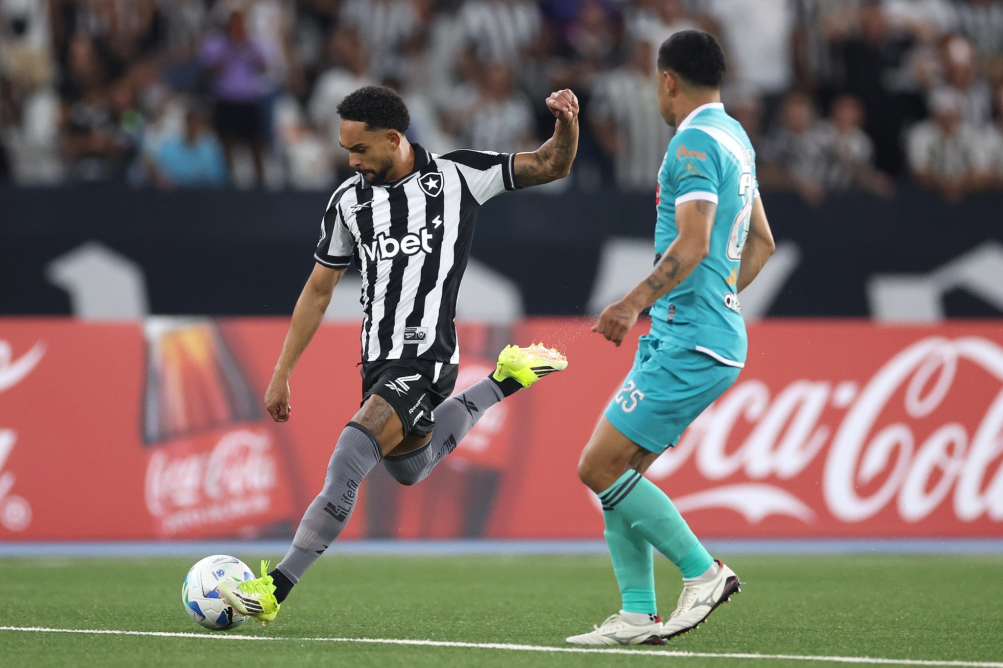 Vitinho cresce no Botafogo e vira trunfo ofensivo com Anselmi: "Jogador ...