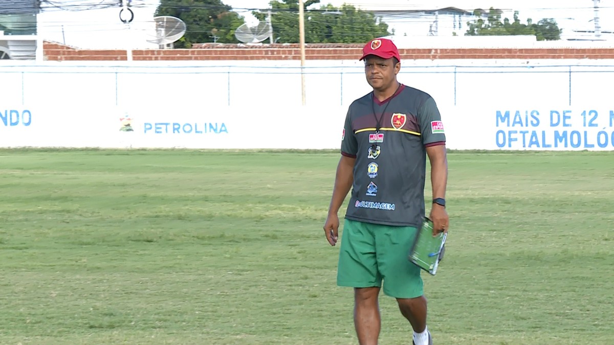 William Lima fala sobre metas e desafios do Petrolina para a temporada 2024 | petrolina | ge