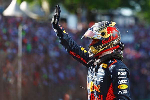 Verstappen vence com facilidade a corrida sprint do GP de São Paulo | fórmula 1 | ge