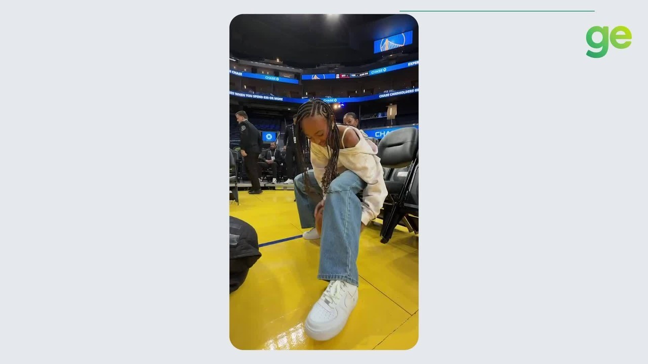 Zhuri James: Filha de LeBron faz cesta de costas em jogo dos Lakers | Ge