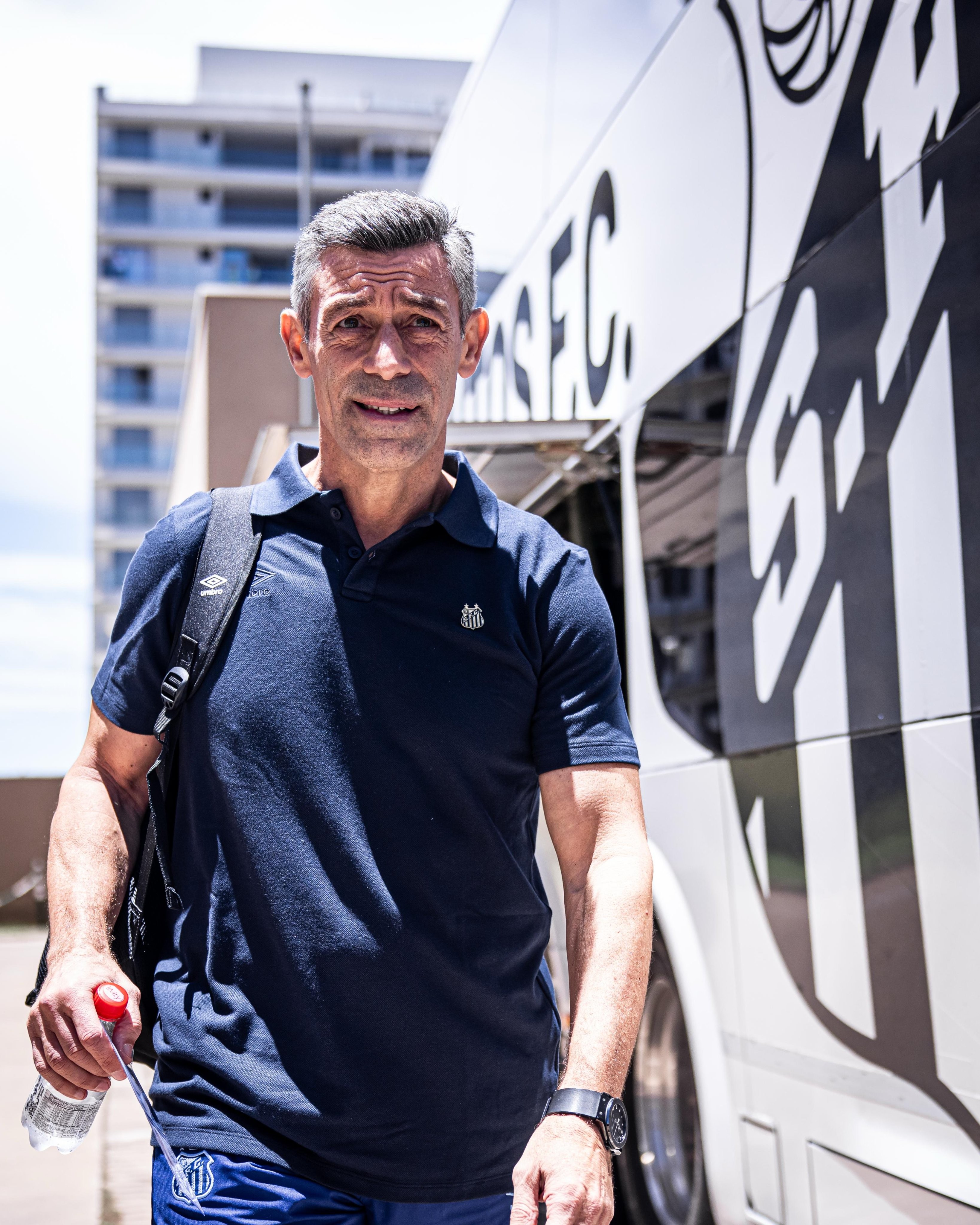 Calendário apertado e falta de ritmo: entenda obstáculos que Pedro Caixinha enfrenta no Santos ...