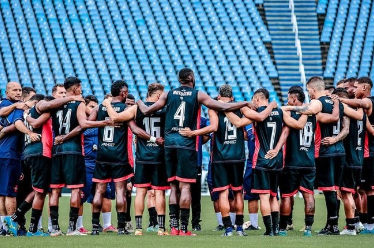 Moto Club testa nova formação titular com experiência no meio-campo ...
