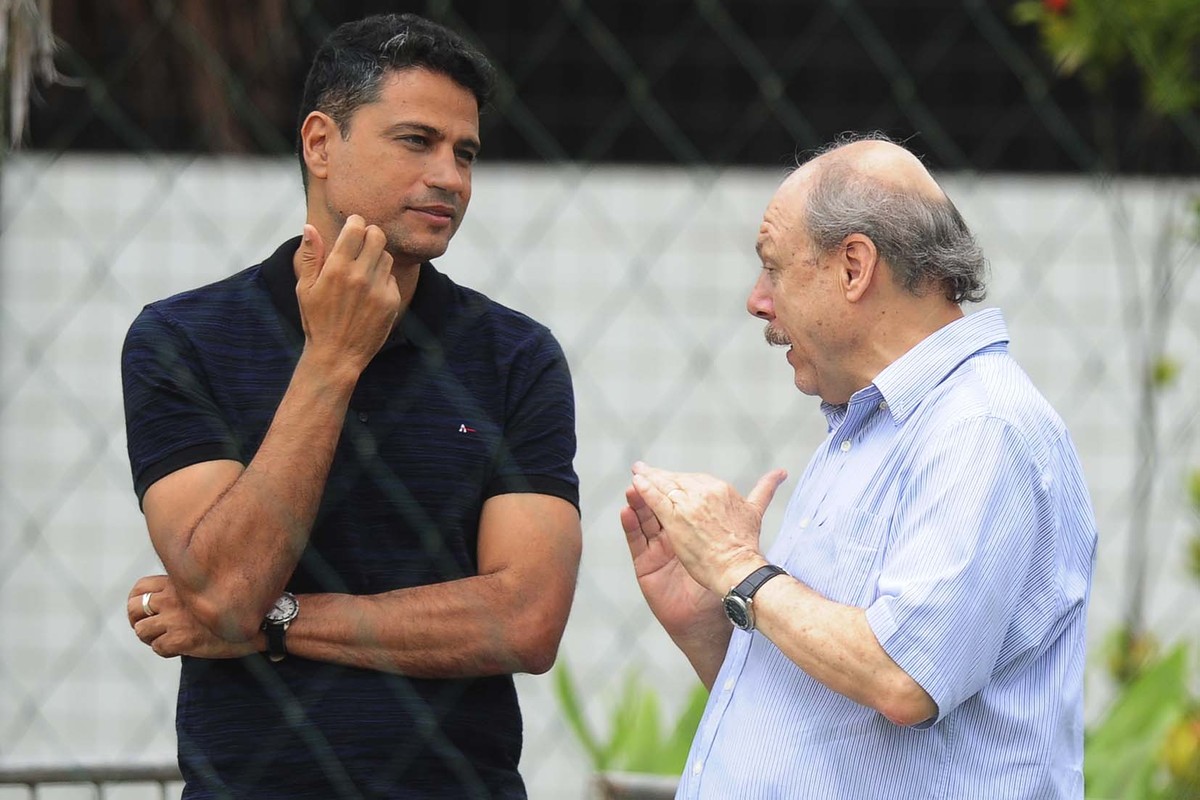 William Machado fala sobre reconstrução do Santos, elogia Jair e pede ...