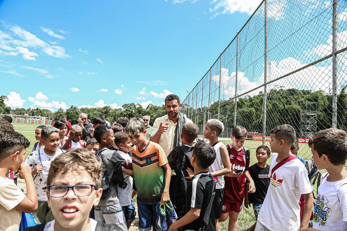 Diretor do Fluminense, Fred visita Xerém e terá rotina na base: "Vim ...