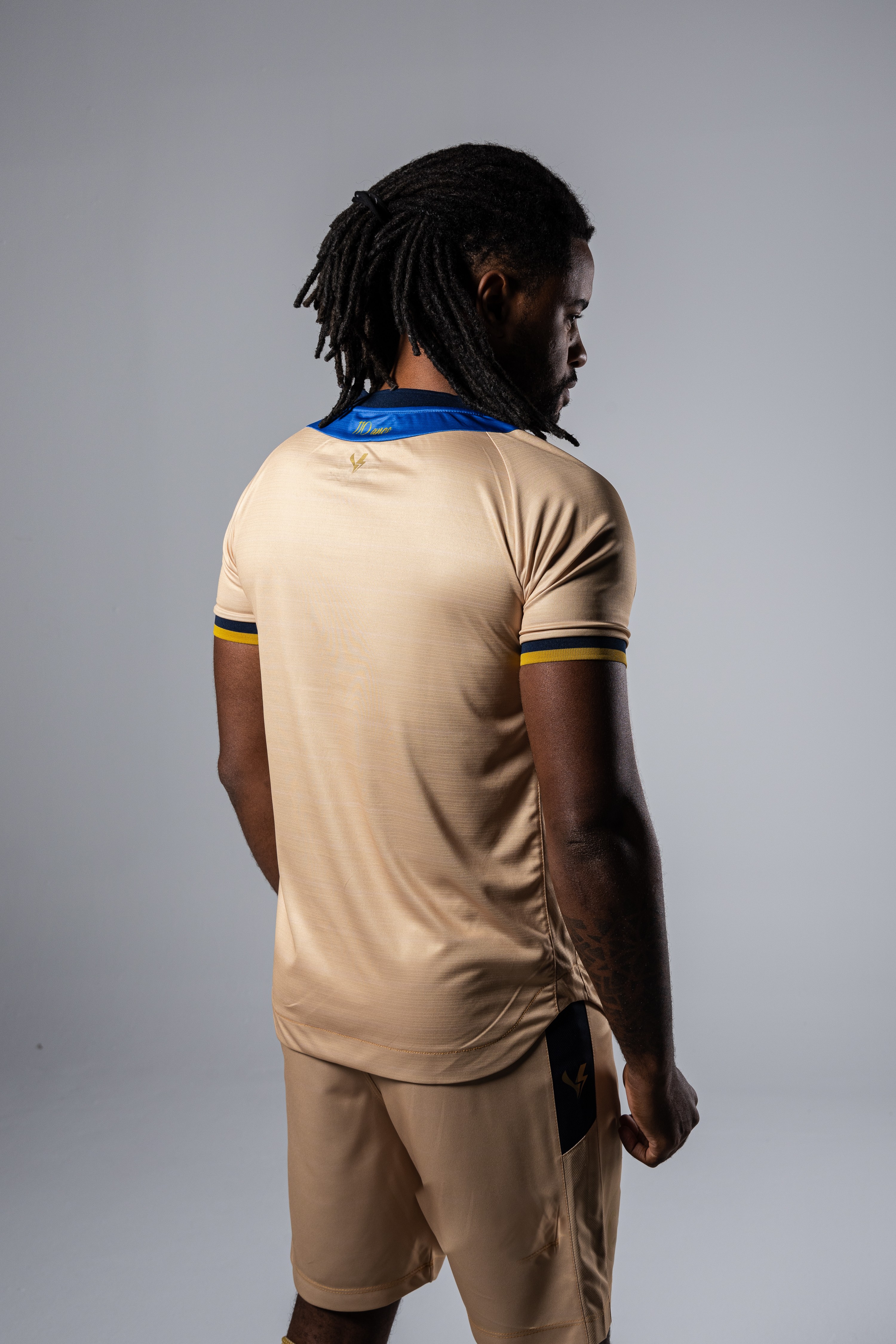 CSA anuncia novo uniforme e vai estrear contra o Confiança; veja ...