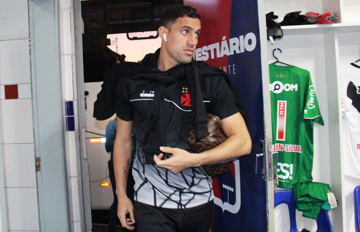 Martin Silva chega a acordo para deixar o Vasco e tem acerto ...