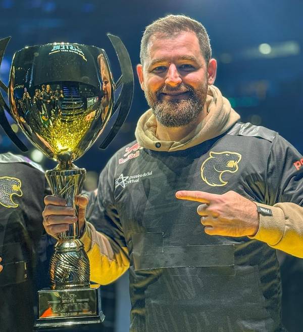 FalleN celebra fim de jejum de 5 anos: "Lições duras e maravilhosas ...